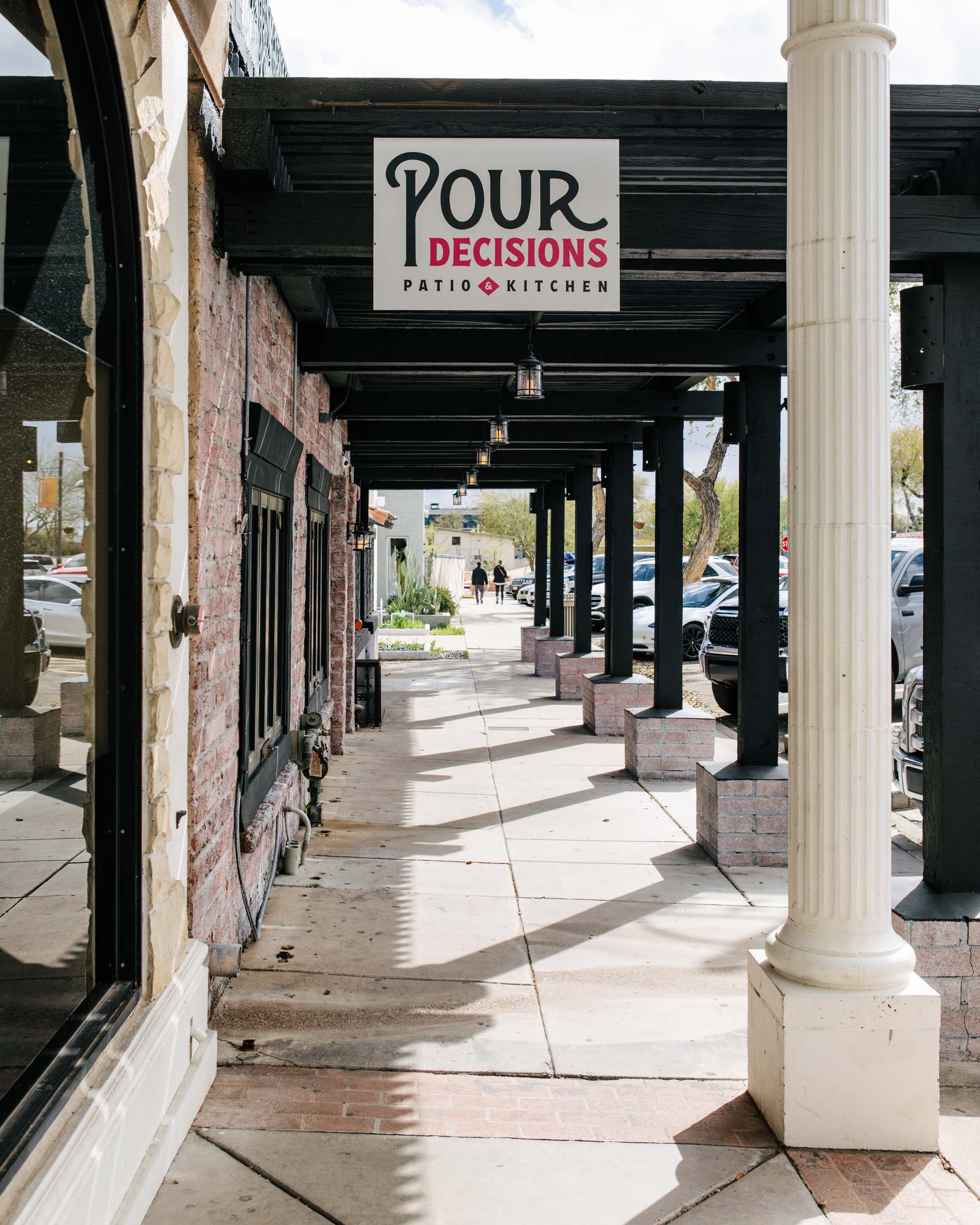 Pour Decisions - Scottsdale's Premier Nightlife Destination