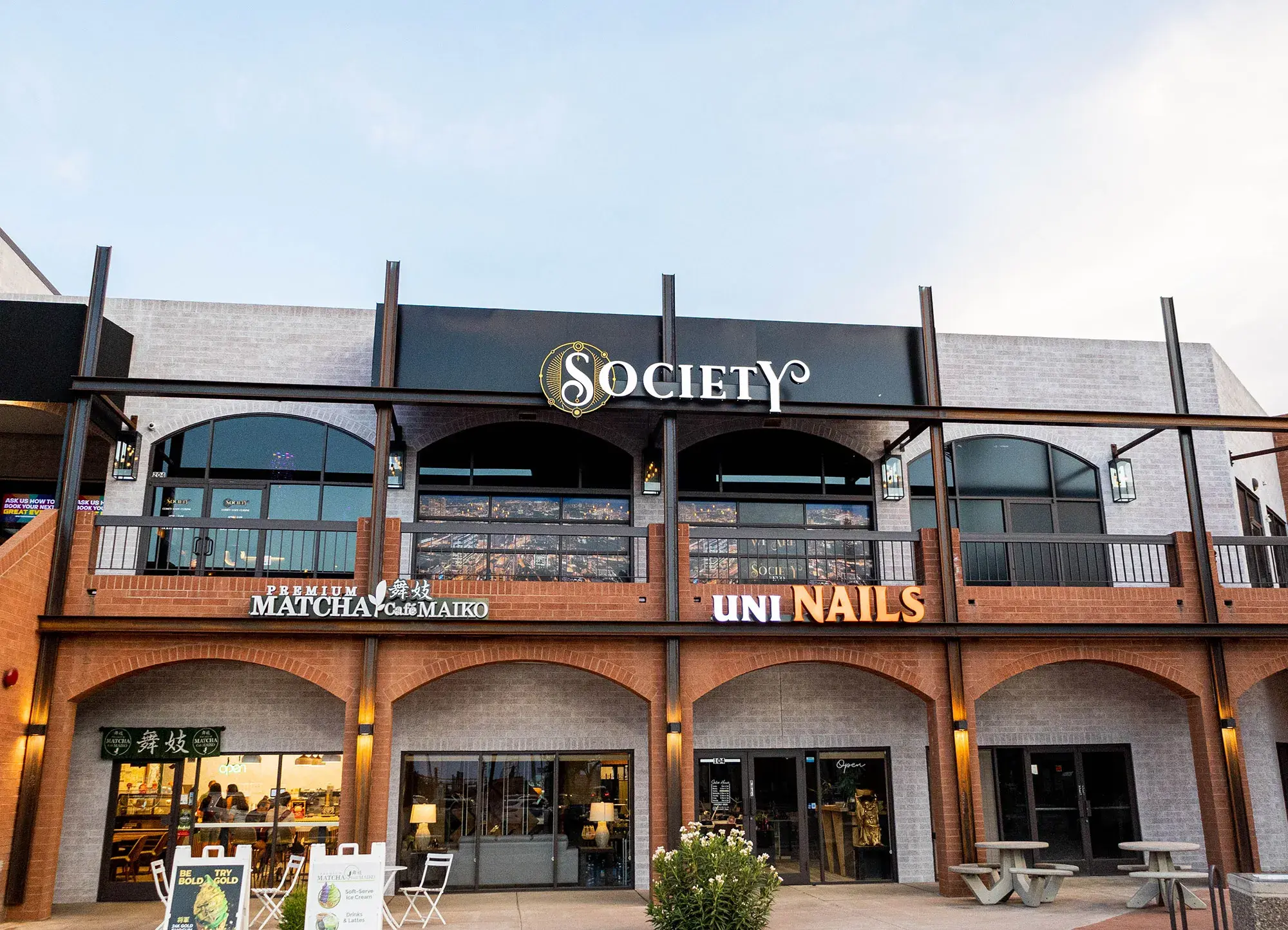 Society Tempe | Late-Night Restaurant + Bar