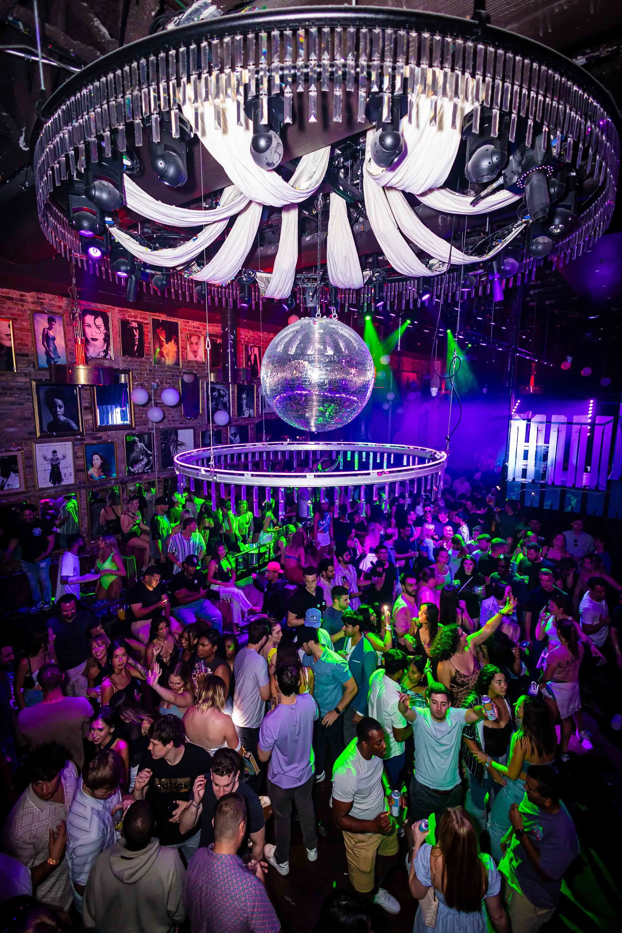 Joy District | Drink, Eat, Enjoy | Chicago